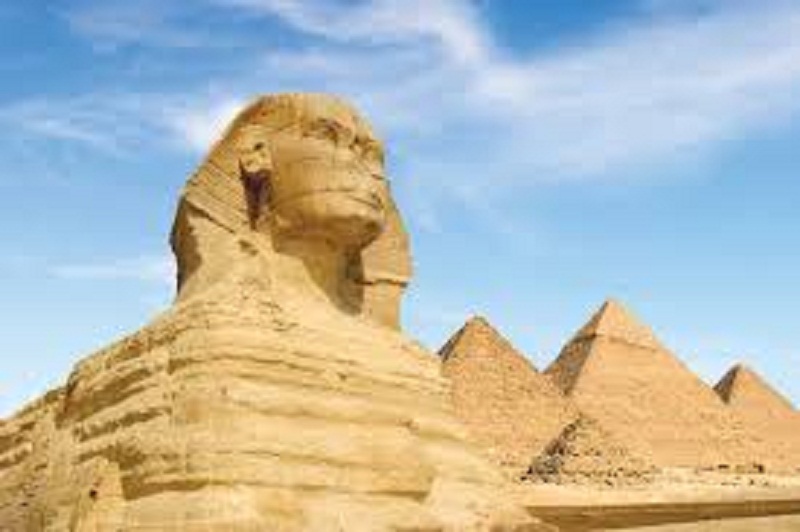 PRIVATE DAY TRIP TO CAIRO FROM MARSA ALAM | Aladdin Travels