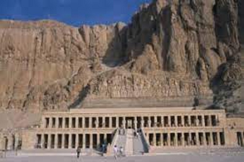 Luksoras iš Hurgados | Aladdin Travels